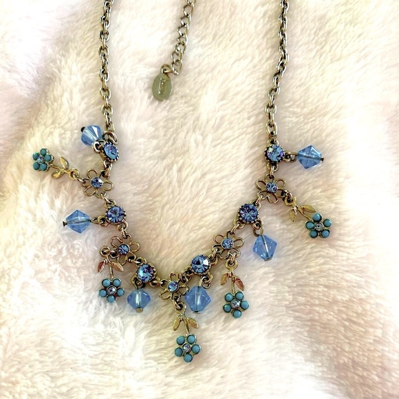 Cookie Lee | Jewelry | Cookie Lee Blue Crystal And Flower Drop Necklace ...